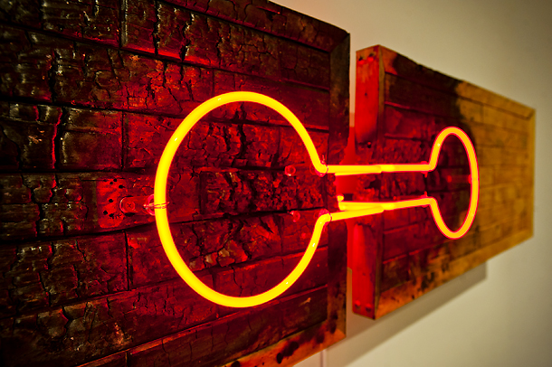 Photos: From neon to lithography | Tulane University News