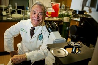 L. Gabriel Navar chosen for inaugural faculty mentoring award | Tulane ...