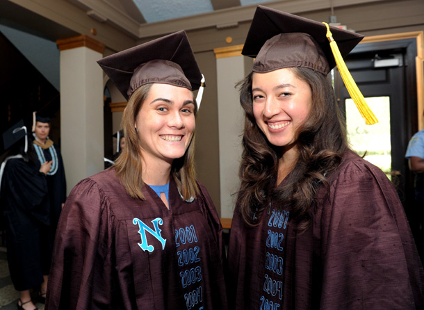 Photos: Flower-filled traditions | Tulane University News